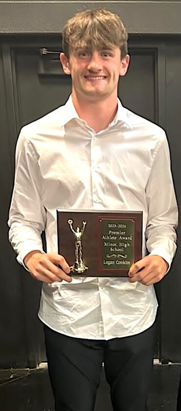 Logan Conklin, Male Athlete of the Year | News, Sports, Jobs - Minot ... Logan Conklin, Male Athlete of the Year | News, Sports, Jobs - Minot ...
